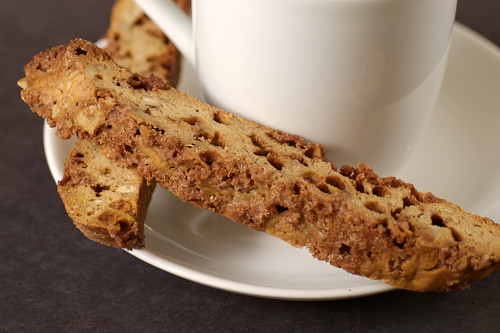 Crispy Brown Sugar Cinnamon Biscotti | Bake or Break