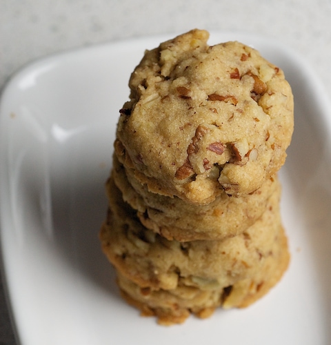 Easy Pecan Sandies | Bake or Break