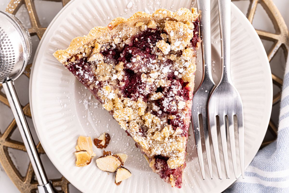 Raspberry Crumb Tart | Bake or Break