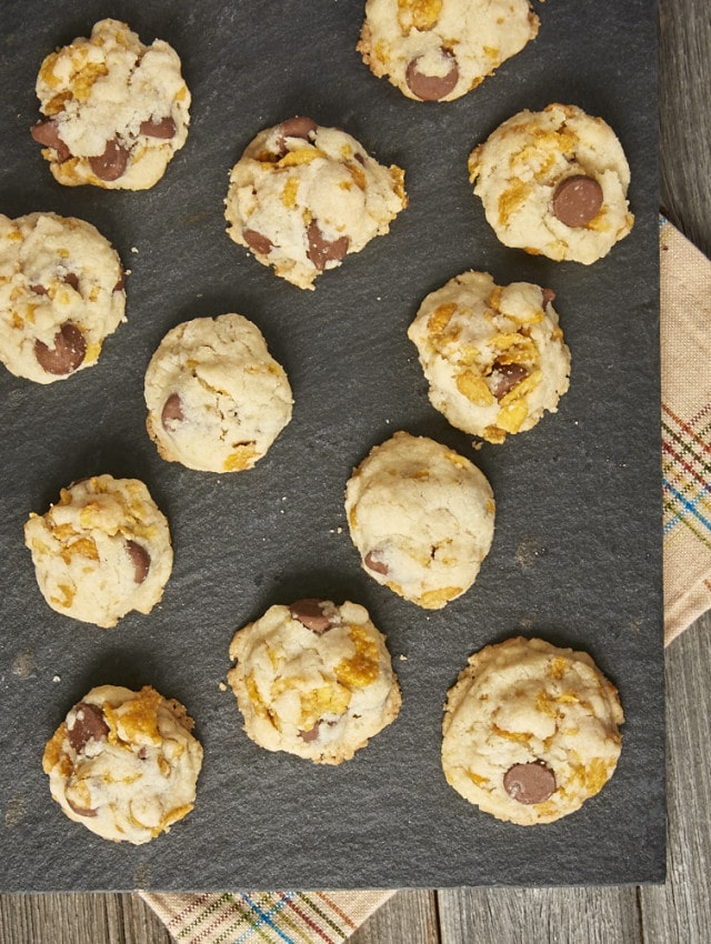 Corn Flake Chocolate Chip Cookies - Bake or Break