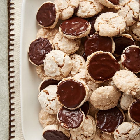 Hazelnut Crescent Cookies | Bake or Break