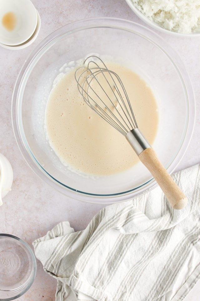 Easy Coconut Macaroons Recipe | Bake or Break