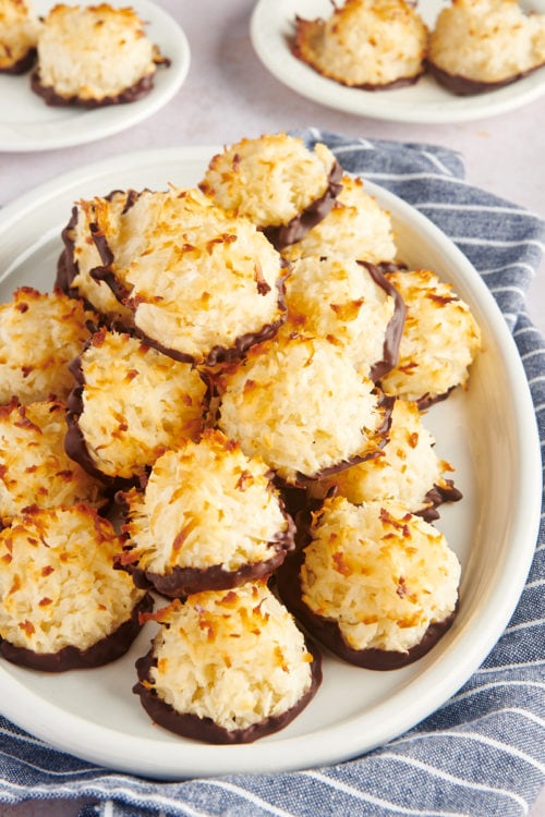 Easy Coconut Macaroons Recipe | Bake or Break