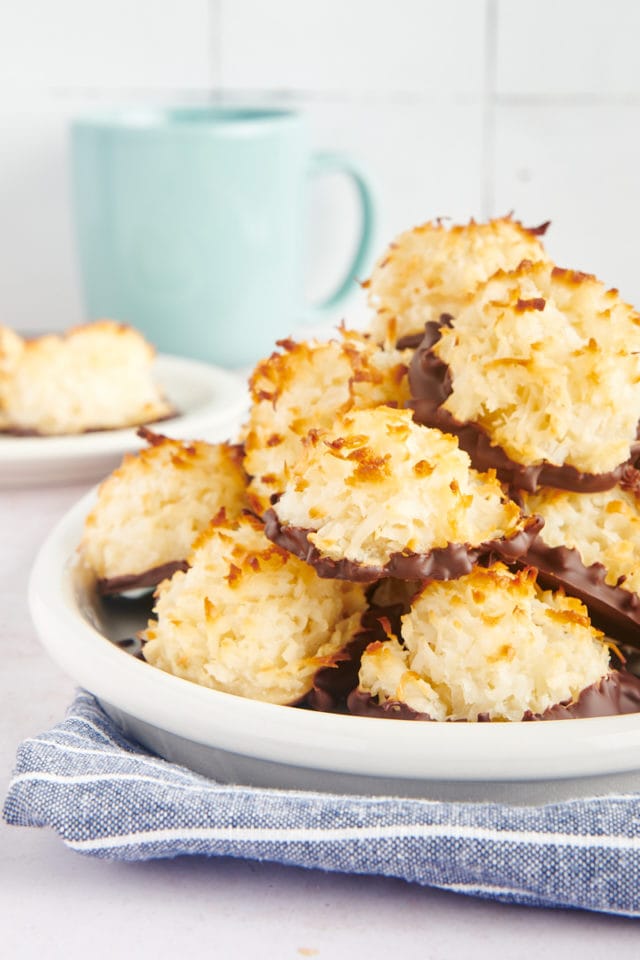 Easy Coconut Macaroons Recipe | Bake or Break