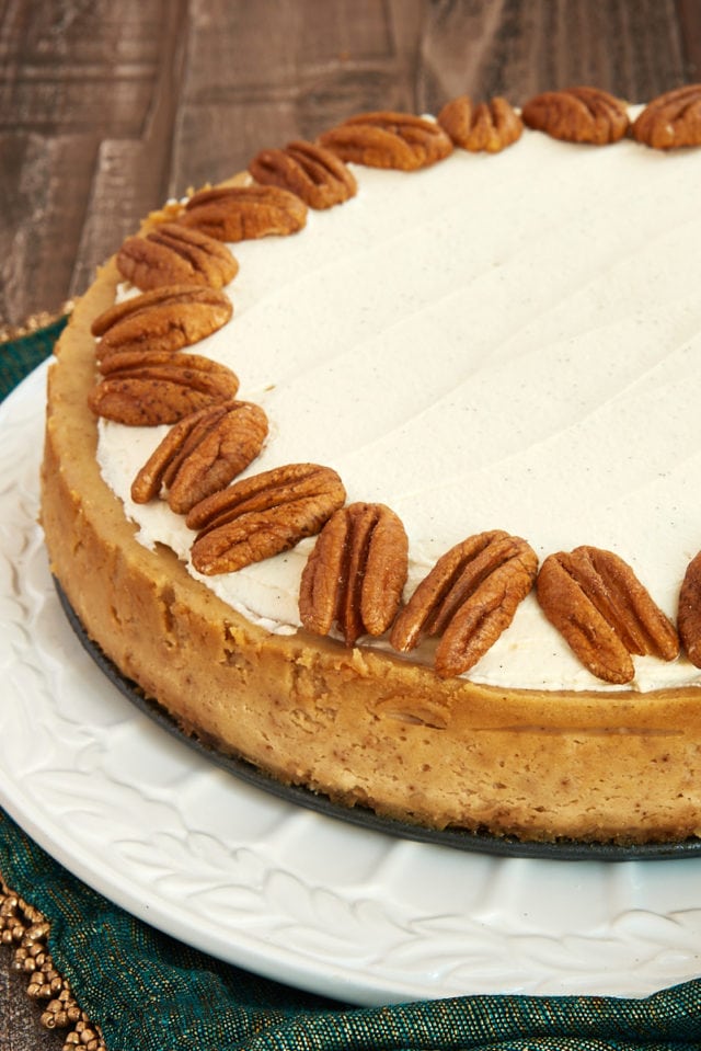 Spiced Cheesecake with Oatmeal Cookie Crust - Bake or Break