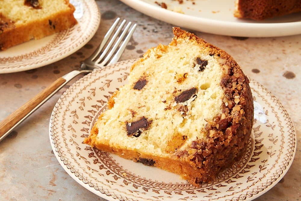 Chocolate Chunk Pecan Crunch Bundt Cake | Bake or Break