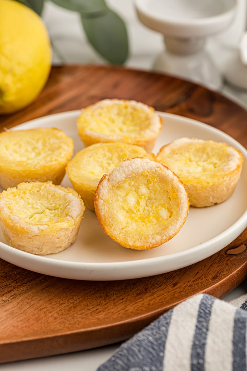 Gooey Caramel Chess Tart | Bake or Break