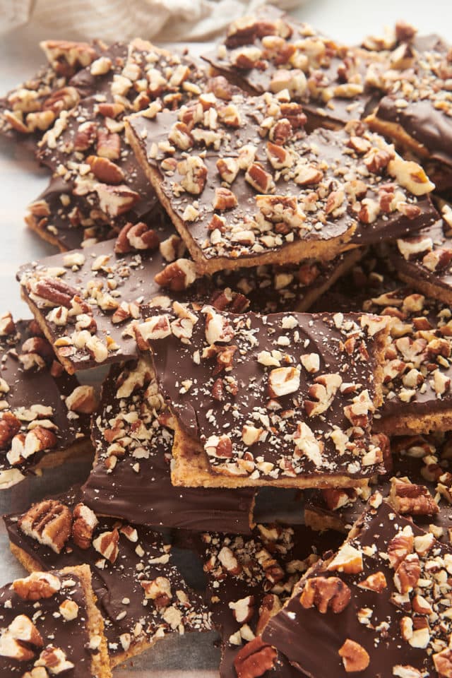 Easy, Delicious Graham Cracker Toffee - Bake or Break