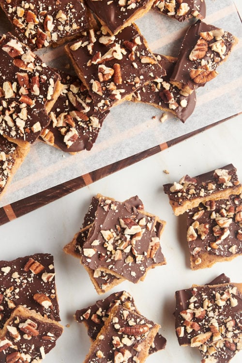 Easy, Delicious Graham Cracker Toffee - Bake or Break