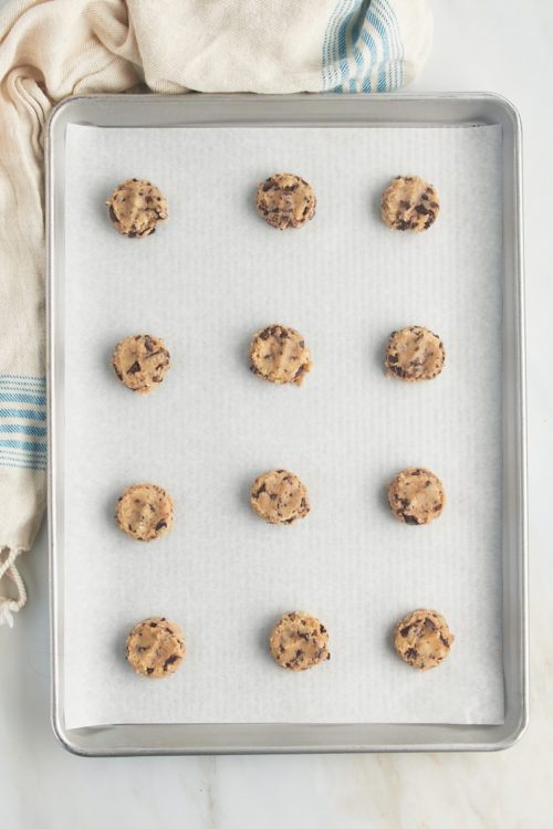 Crispy Chocolate Chip Cookies | Bake or Break