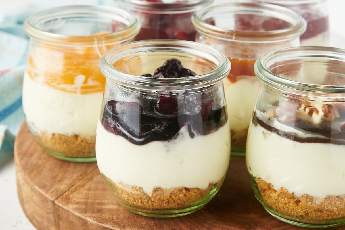 Irresistible Cheesecake Jars: Simple and Customizable - Bake or Break