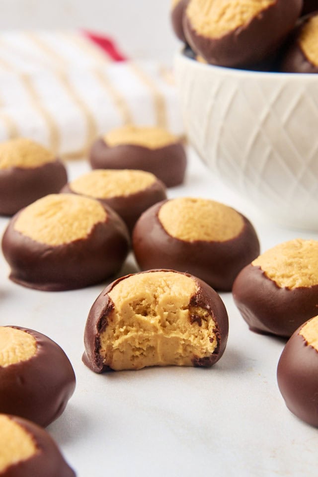 Classic Buckeyes: A Nostalgic Peanut Butter and Chocolate Delight ...