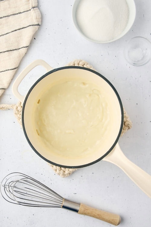 Mahogany Cake: A Classic Recipe for Chocolate Lovers - Bake or Break