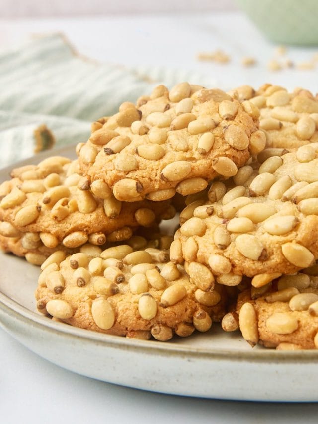 PIGNOLI COOKIES STORY - Bake or Break