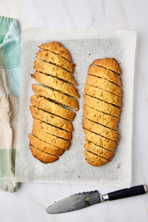 Pistachio Biscotti - Bake or Break